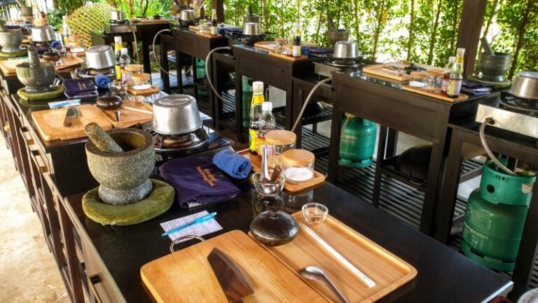 Grandma's Home Cooking School (Chiang Mai) | Olsen Tours
